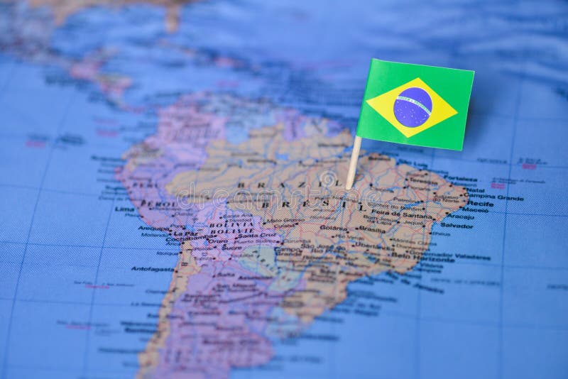 Mapa Con La Bandera Del Brasil Foto de archivo - Imagen de atlas ...