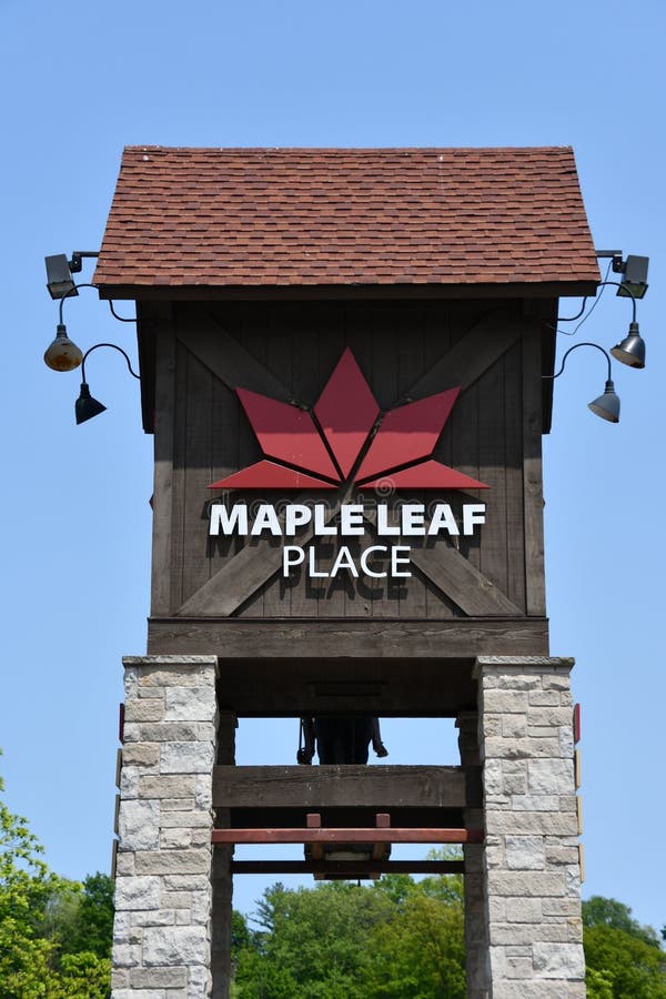 Maple Leaf Place in Niagara Falls, Ontario, in Canada Editorial Stock ...