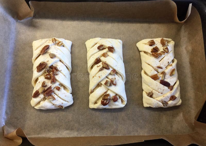 Maple Pecan Danish Plate stock image. Image of oven - 102803111