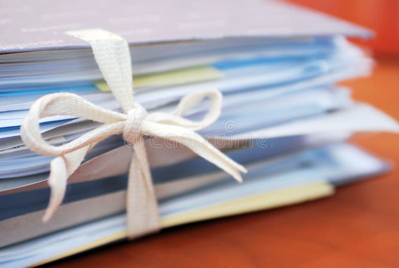 Mappe der Dokumente stockbild. Bild von schreibtisch - 25565259