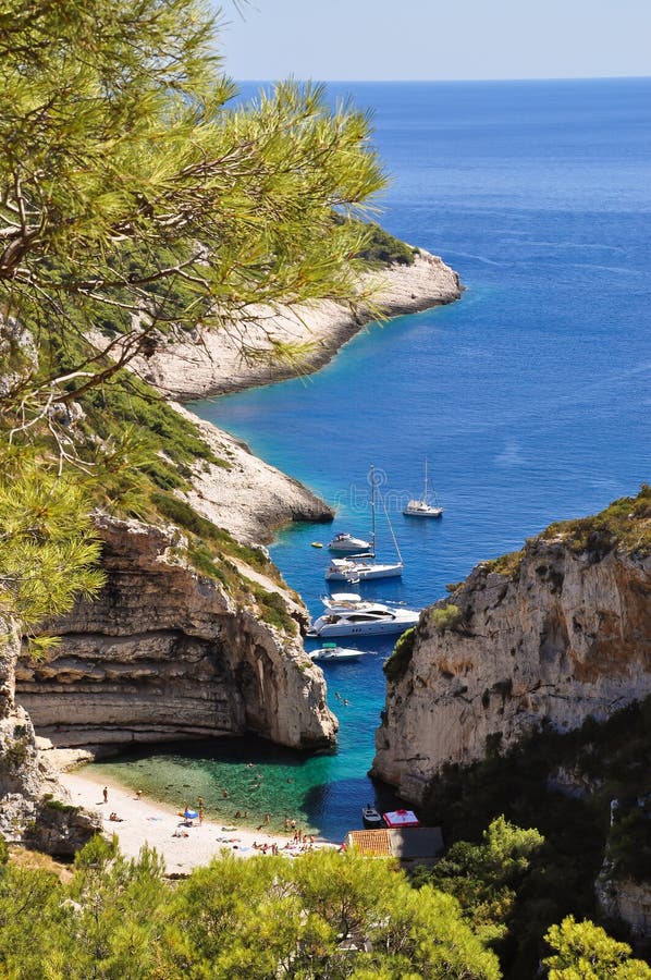 Mar adriático foto de archivo. Imagen de fondo, claro - 38354336