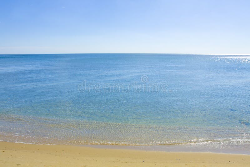 Mar azul foto de stock. Imagem de costa, azul, praia - 63122088