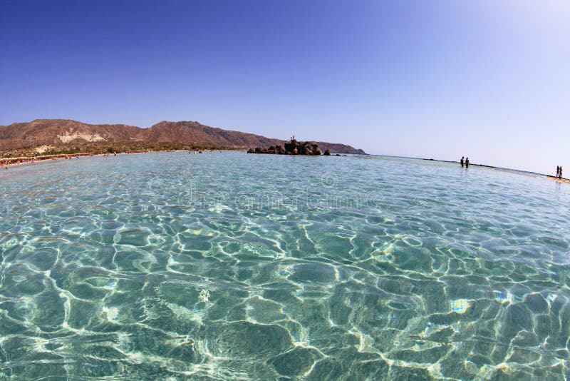 Mar Claro Raso Em Elafonisi, Creta Imagem de Stock - Imagem de raso ...