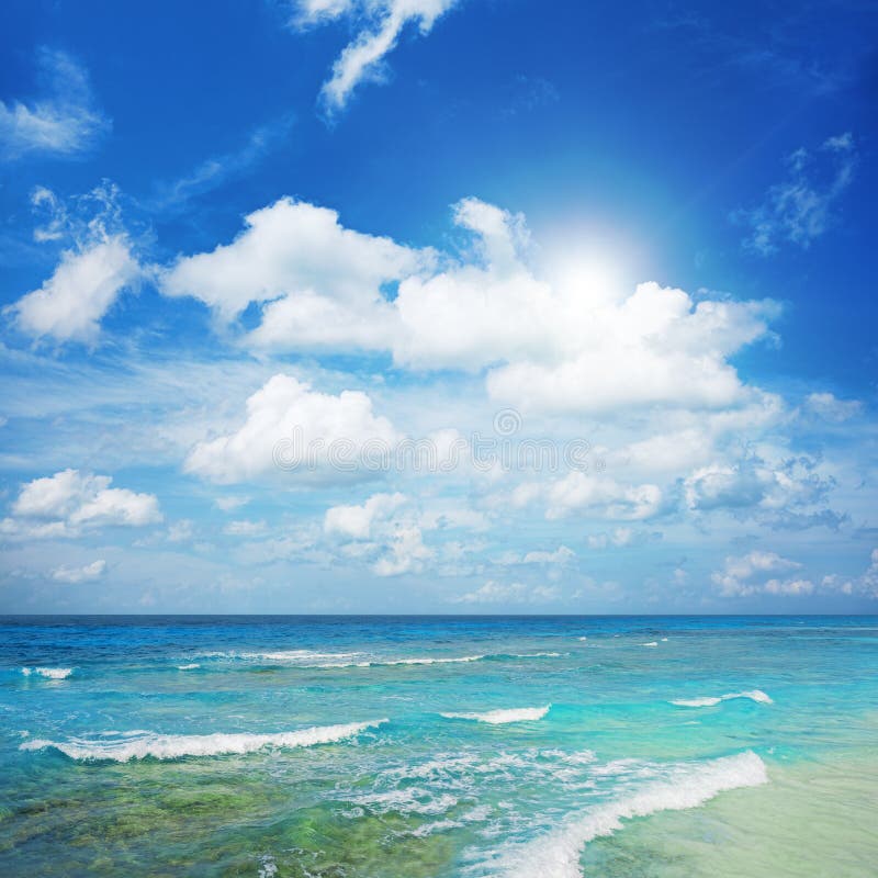 Mar tropical imagen de archivo. Imagen de fondo, paisaje - 37933733