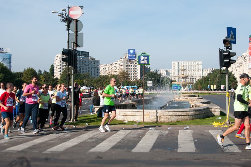 Marathon in Bucharest editorial image. Image of bucharest - 60390950
