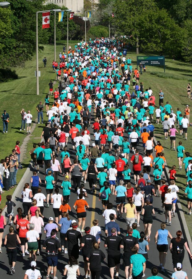 Marathon on Colonel by Drive Editorial Photo - Image of canal, rideau ...