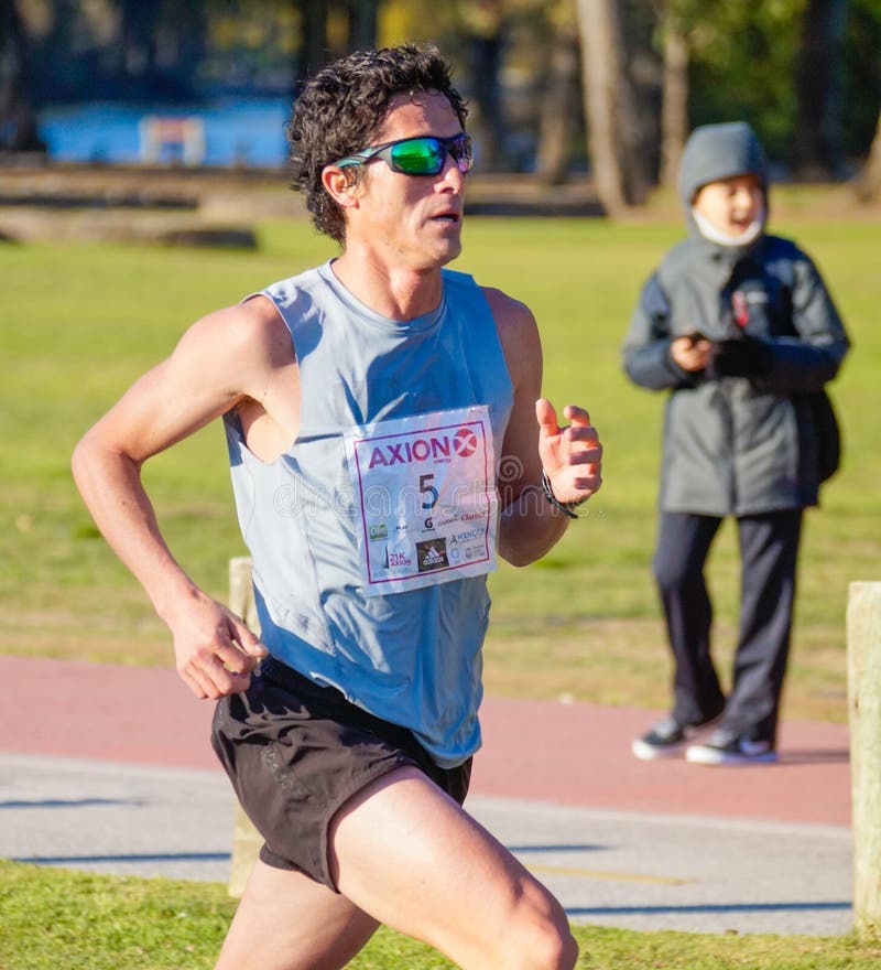 Marathon Runner editorial image. Image of jogger, marathon - 76873260