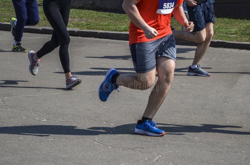 Marathon Runner Legs Running Stock Image - Image of line, motion: 269888135