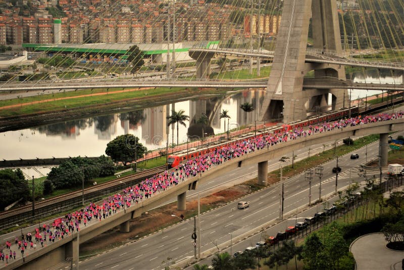 A Marathon in Sao Paulo Brazil Editorial Photography - Image of brzil ...