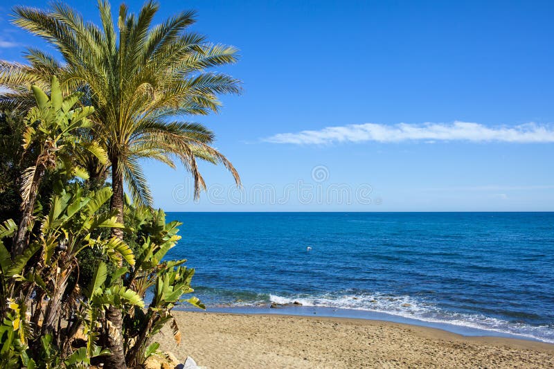 Marbella-Strand in Spanien stockfoto. Bild von spanien - 24634888