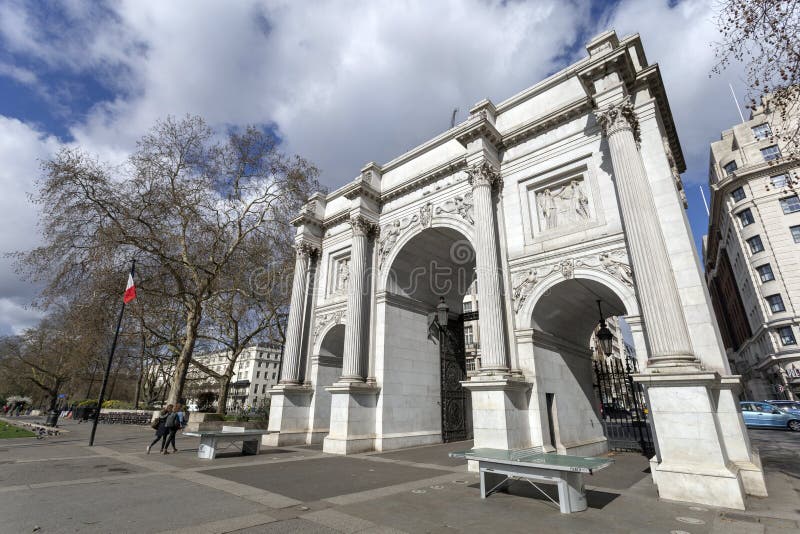 Marble Arch in London stock image. Image of england - 146368571