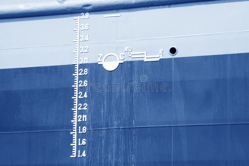 Marca De Plimsoll En La Nave Imagen de archivo - Imagen de detalle ...