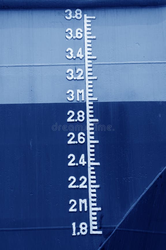 Marca De Plimsoll En La Nave Foto de archivo - Imagen de acero, nave ...