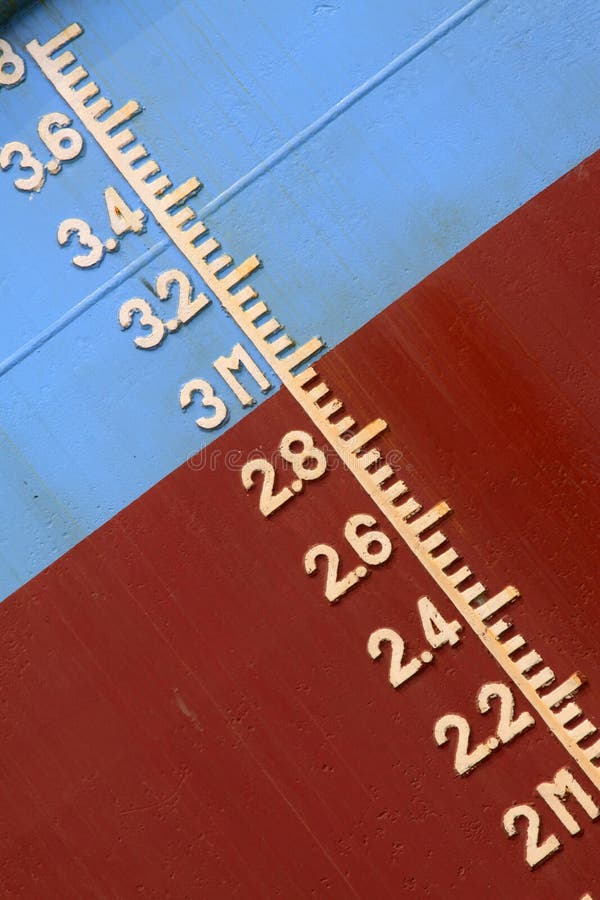 Marca de Plimsoll no navio imagem de stock. Imagem de transporte - 33916805