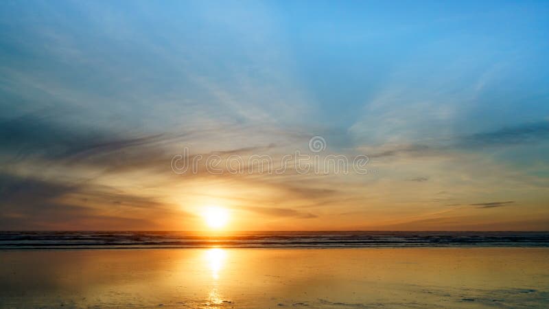 March Sunset Over the Pacific Ocean Stock Photo - Image of ocean, beach ...