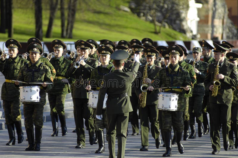 Marcha Militar Da Orquestra Foto Editorial - Imagem de incêndio ...
