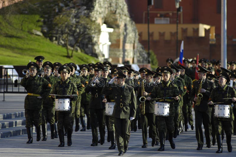 Marcha Militar Da Orquestra Imagem de Stock Editorial - Imagem de ...