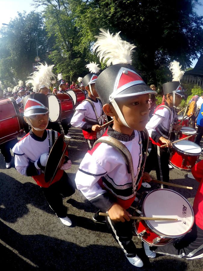 Marching band editorial stock image. Image of students - 52050624
