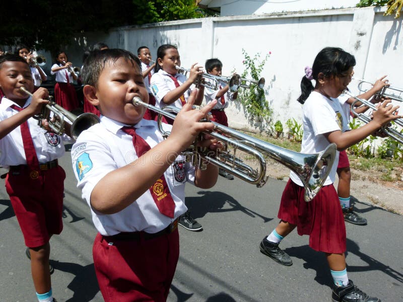 Marching band editorial image. Image of street, elementary - 70735565