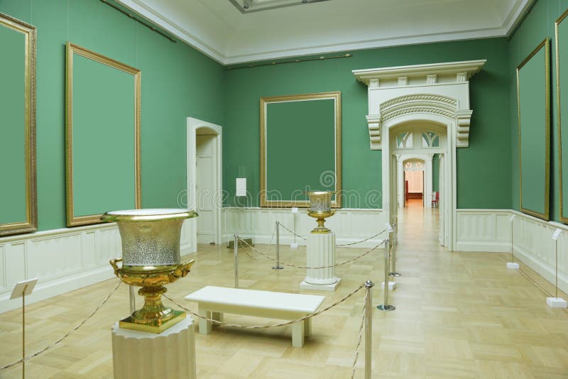 Marcos En El Sitio Verde Del Museo Fotografía editorial - Imagen de ...