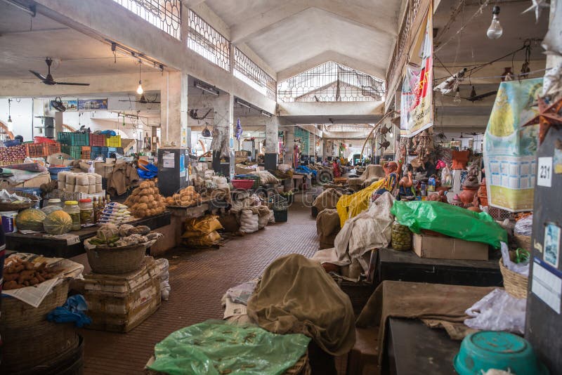 Margao Market editorial photo. Image of market, clutter - 102745741