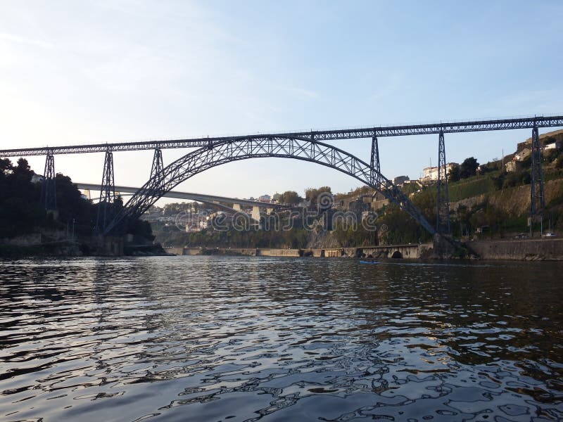 Puente Del Pia De Maria - Detalle - Oporto Imagen de archivo - Imagen ...