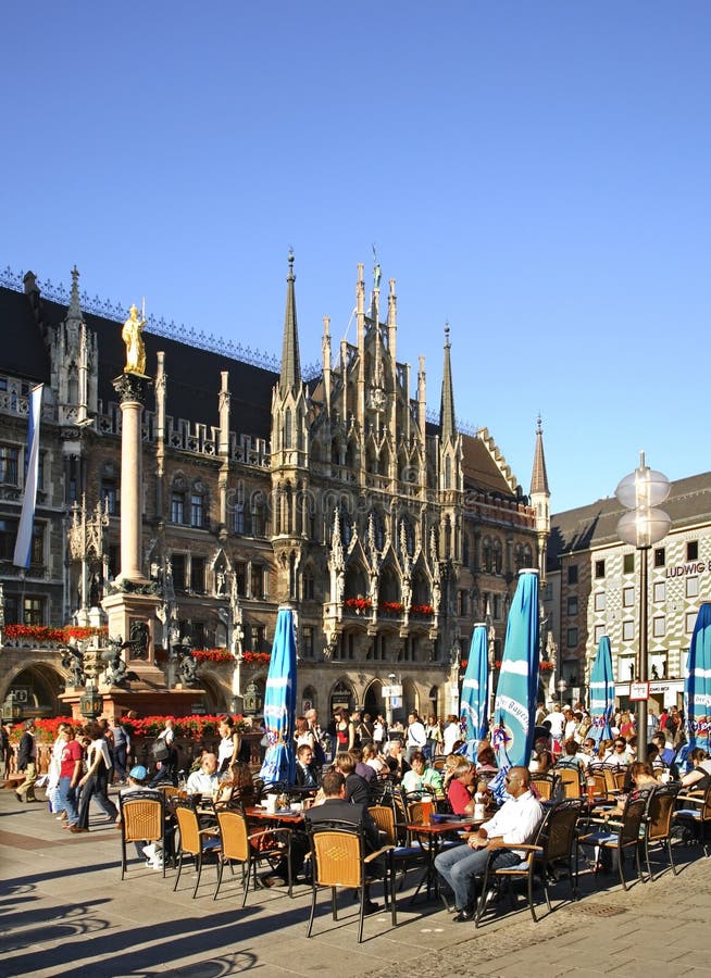 Marienplatz Square in Munich. Germany Editorial Photo - Image of city ...