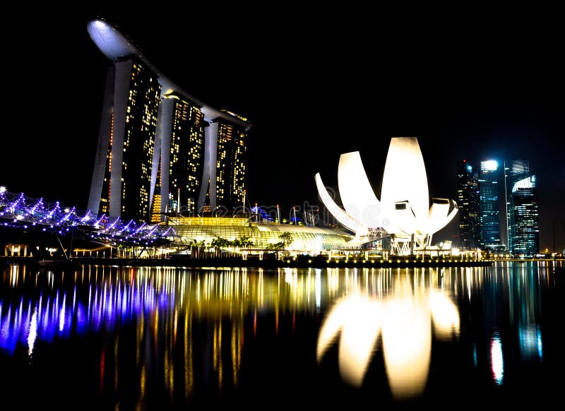 Marina Bay Sands editorial stock image. Image of skyscraper - 29229374