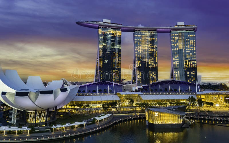 Marina Bay Sands and ArtScience Museum in Singapore Editorial Photo ...