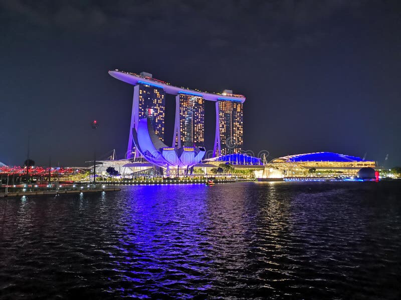 Marina bay sands at night stock photo. Image of colorful - 153708532