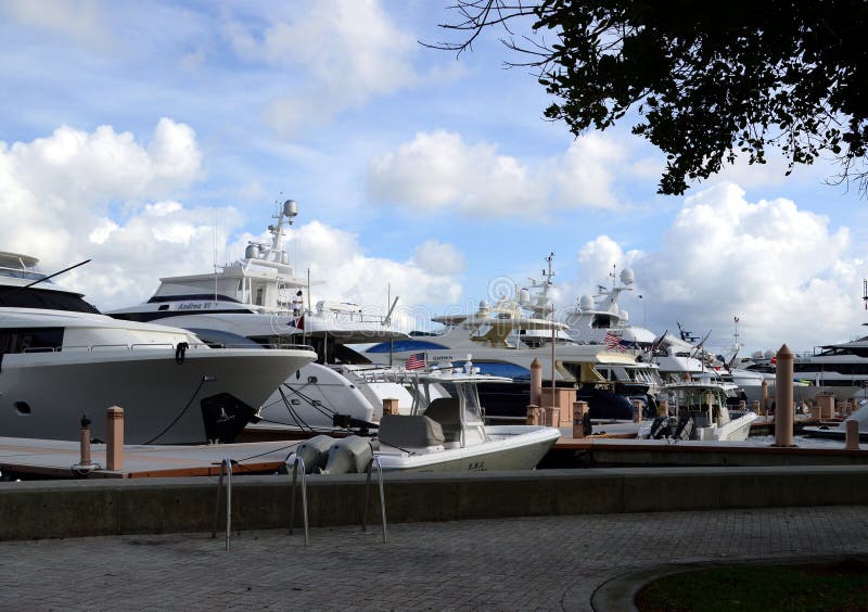Marina in Downtown West Palm Beach, Florida Editorial Stock Image ...