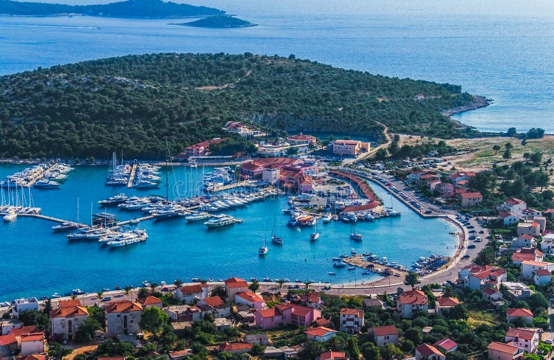 Marina Frapa stock image. Image of mediterranean, boats - 28038477
