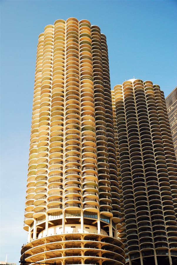 Marina Towers, Chicago stock photo. Image of central - 177136808