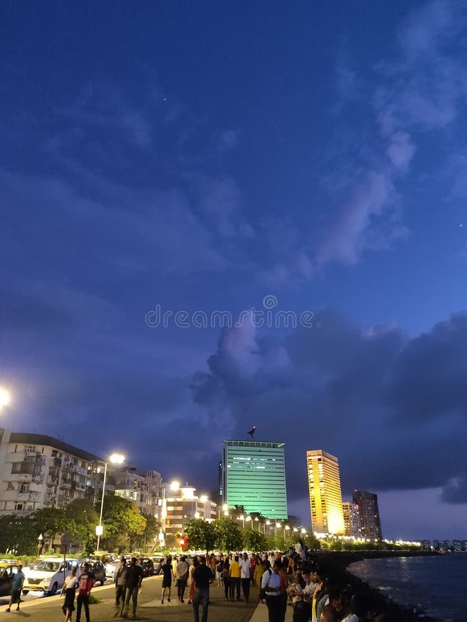 Marine drive in mumbai editorial photo. Image of tower - 180792971