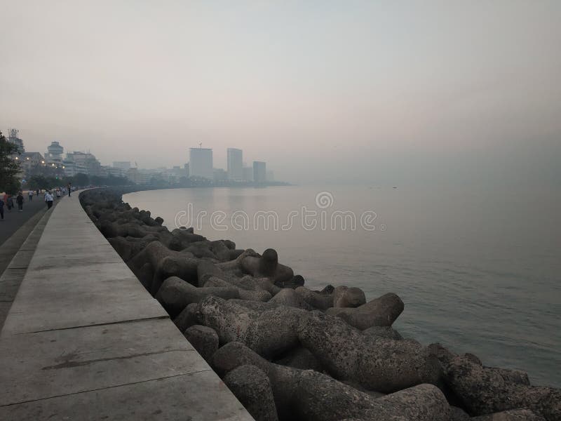 Marine Drive, Ernakulam, Kochi Stock Image - Image of silverbench, iron ...