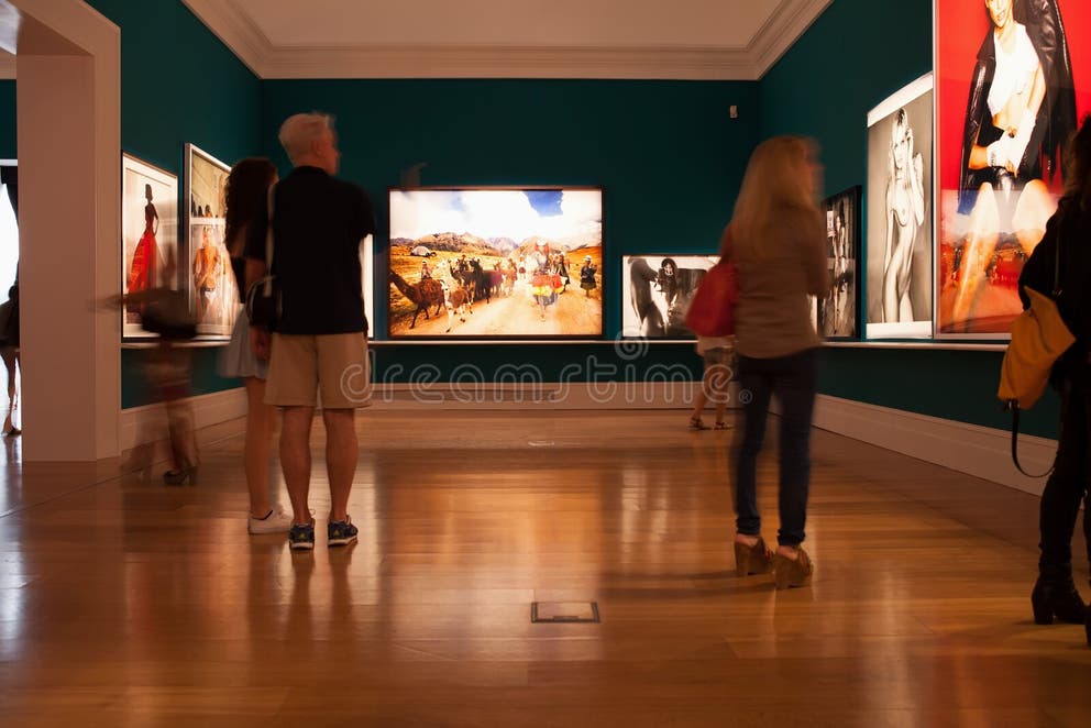 Mario Testino Exhibition, Buenos Aires Fotografía editorial - Imagen de ...