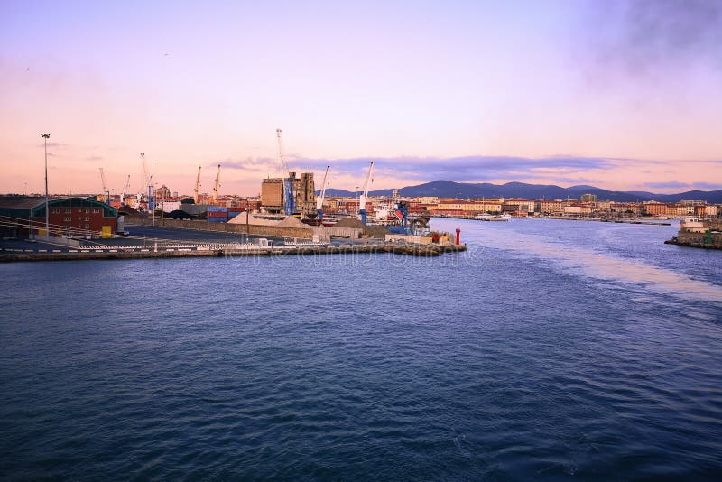 Maritime Shipyard for the Construction of a New Quay for Mooring Ships ...