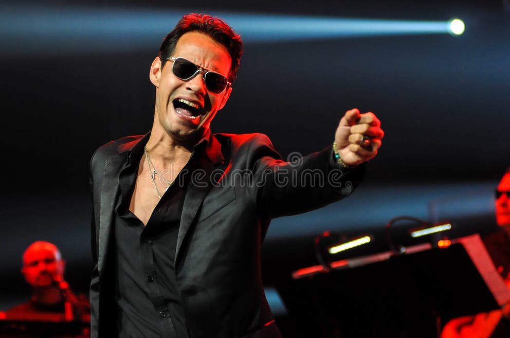 Mark Anthony editorial stock photo. Image of event, singer - 98218913