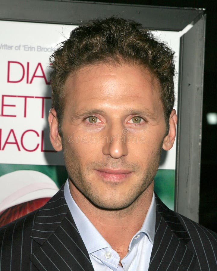 David Ajala editorial stock photo. Image of movie, jupiter - 51657093