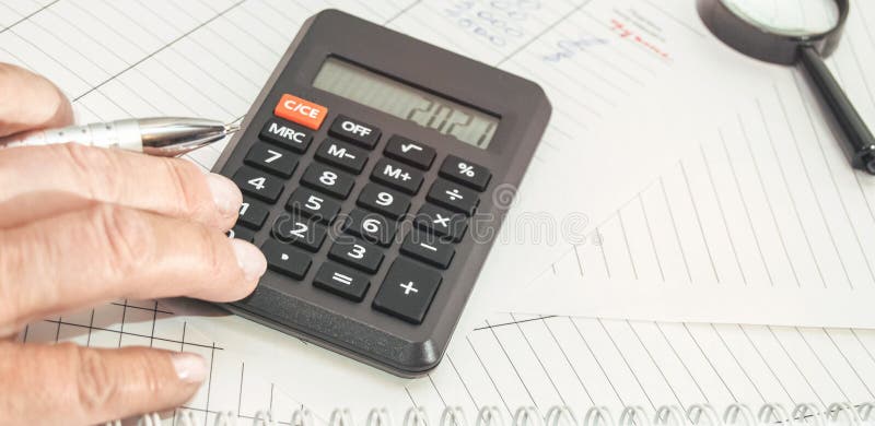 Market Analysis and Financial Reporting Using a Calculator, Business ...