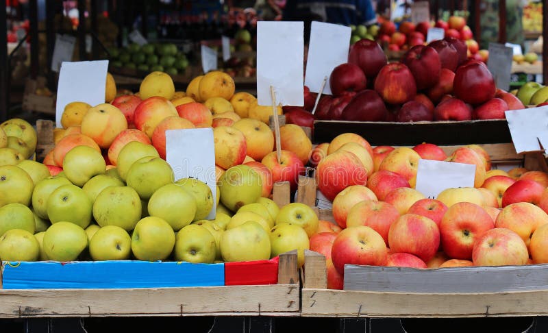Apple market stall stock photo. Image of wooden, heap - 37578406