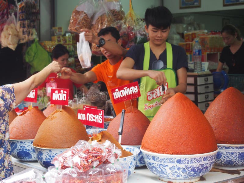 Market , Bangkok editorial photography. Image of shop - 69475322