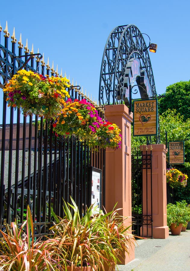 Market Square Gate in Victoria, British Columbia Editorial Photography ...