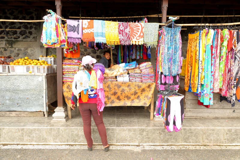 Market stall in Bali editorial stock image. Image of clothings - 55355154