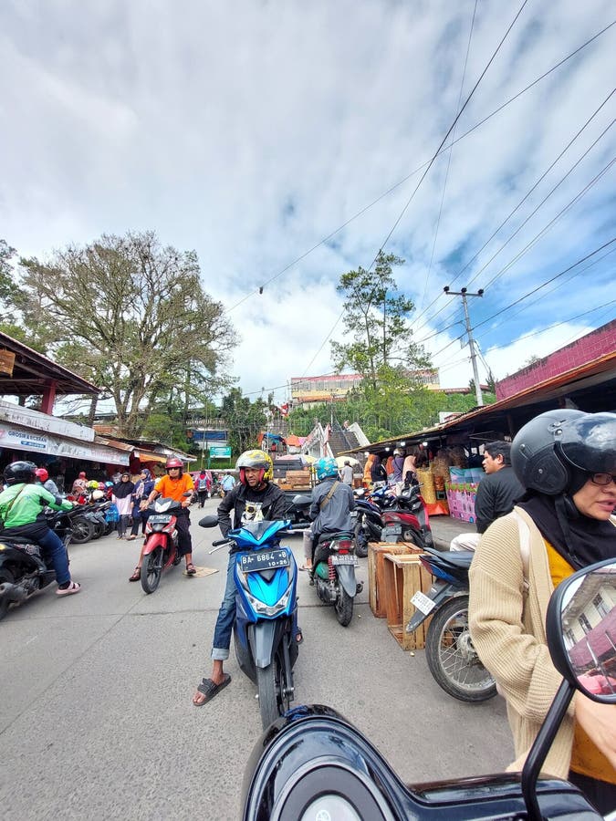 Market Traditional in Every Afternoon in Bukittinggi Editorial Photo ...
