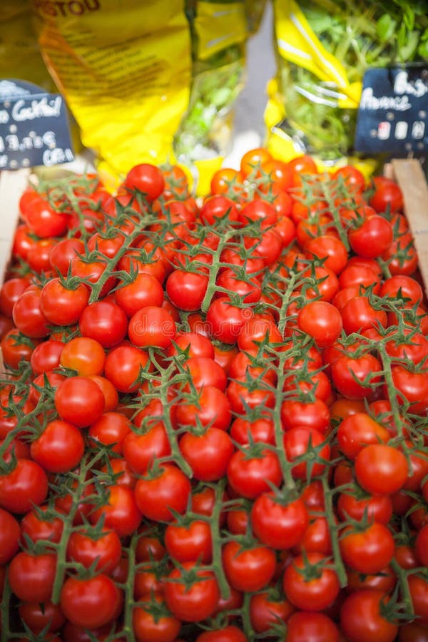 Vegetables on Provence Market Stock Photo - Image of luberon, sale ...