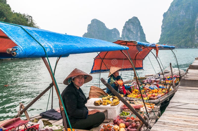 Markets for Water in Ha Long Bay Editorial Photography - Image of ...