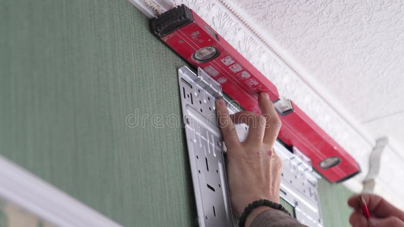 Marking the Attachment Point of the Mounting Strip for a Split System ...