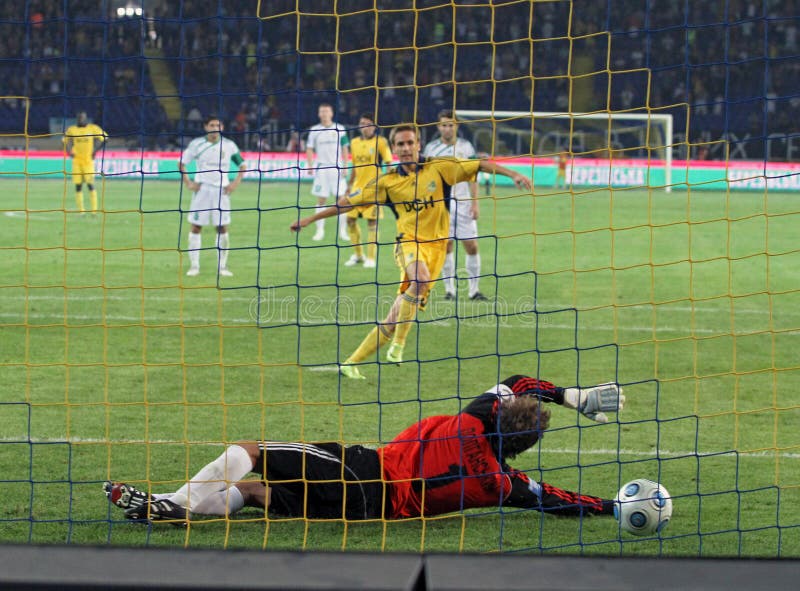 Marko Devic editorial stock image. Image of green, score - 15505554