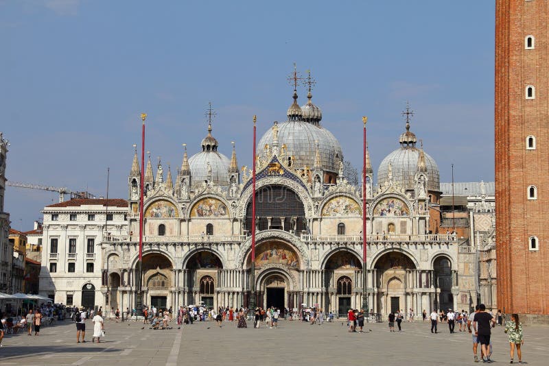 Markus Square in Venice, Italy Editorial Stock Photo - Image of church ...